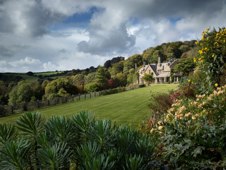 Humphry Repton: the life and career of the leading 18th Century ...