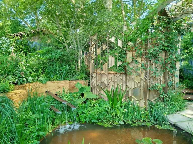 RHS Chelsea Flower Show 2024 celebrates the life of pioneering social ...